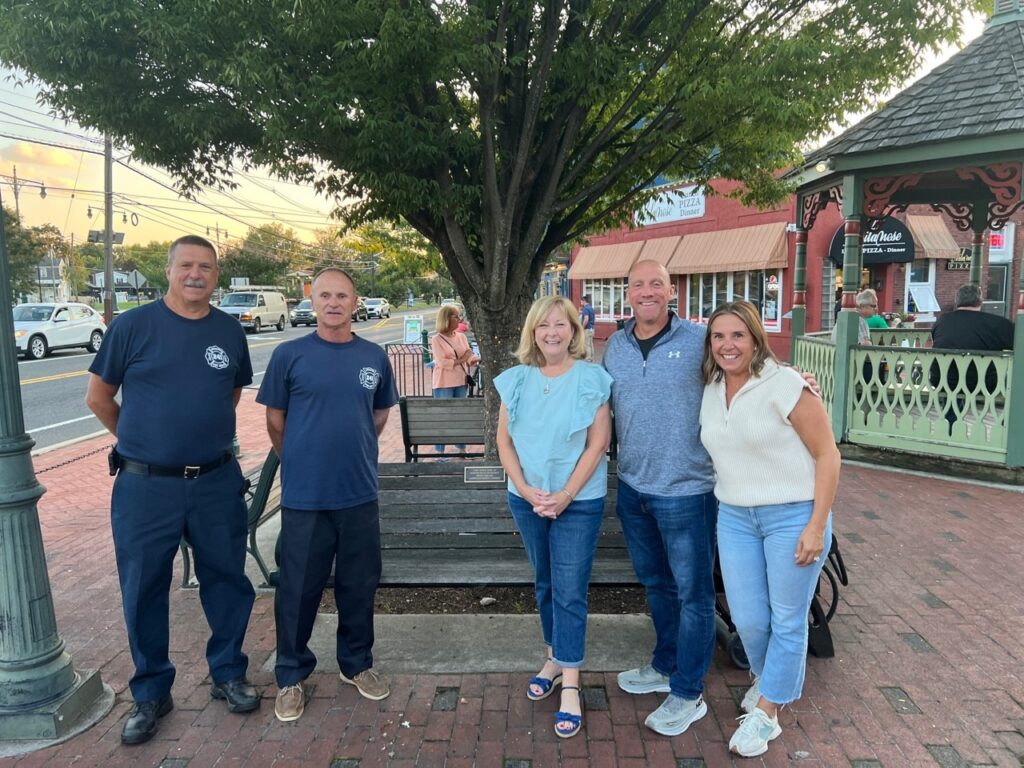 Mayor’s Message–Bench Dedication to Former Chiefs - Borough Of Riverton, NJ